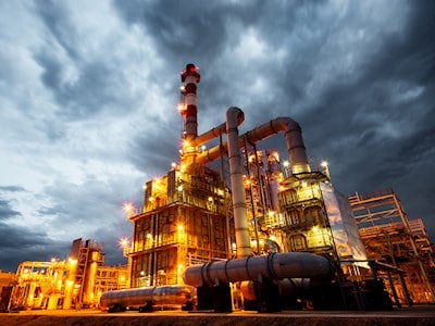 Air filtration solutions for the oil, refineries, gas and chemical ...